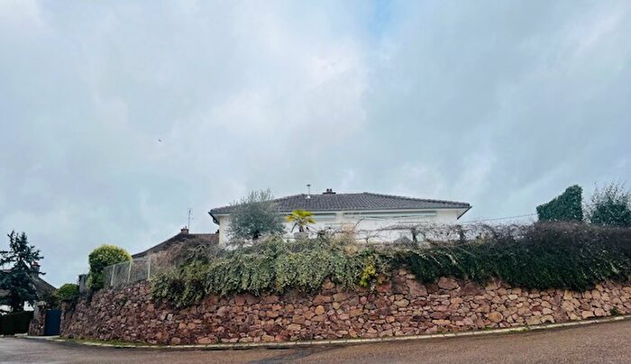 Maison à vendre - Marcigny - 7 pièces - 1 chambre