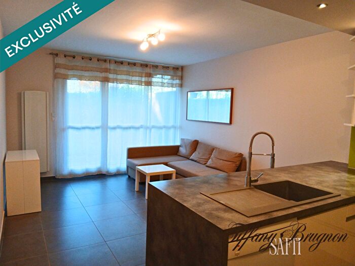 Appartement à vendre - Eybens - 2 pièces - 1 chambre