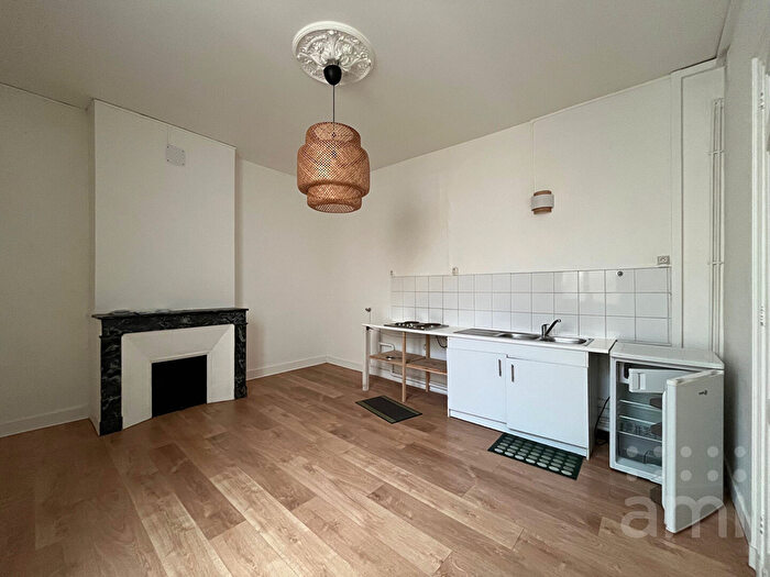 Appartement 2 pièces à Bordeaux, Victoire, Sainte-Eulalie, à louer