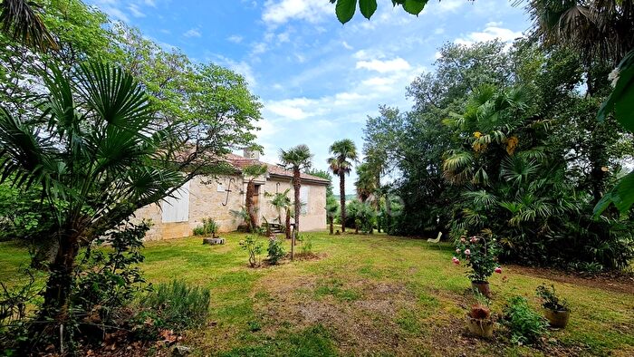 Poupas : Maison 6 pièces à vendre