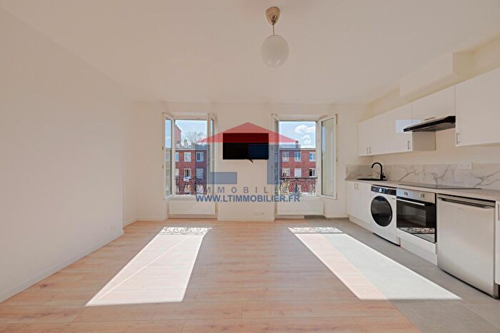 Appartement à vendre - Le Pré-Saint-Gervais, Centre-ville, Egalité - 1 pièce