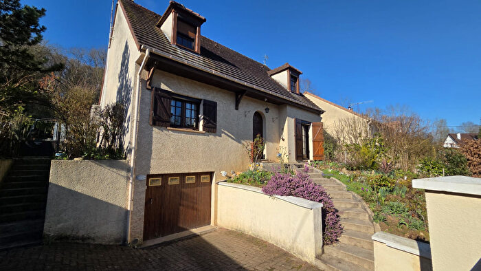 Maison à vendre - La Ferté-sous-Jouarre - 5 pièces - 4 chambres