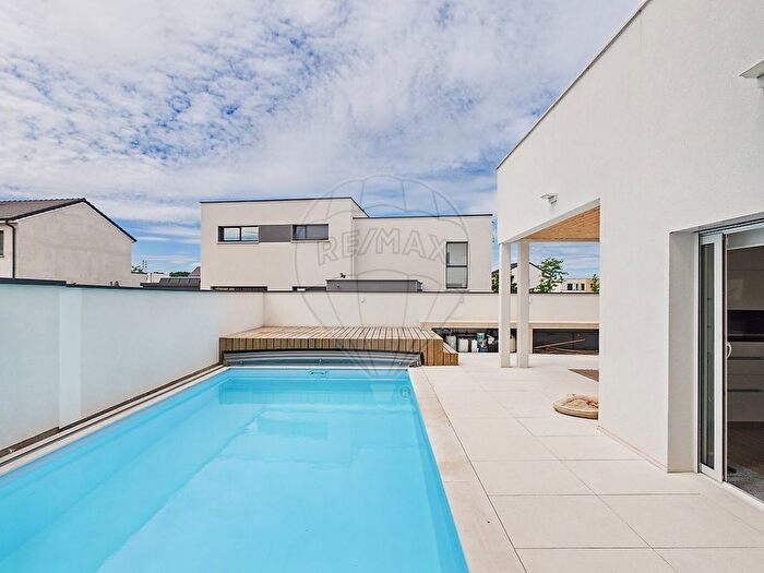 Maison 8 pièces à vendre à Basse-Ham