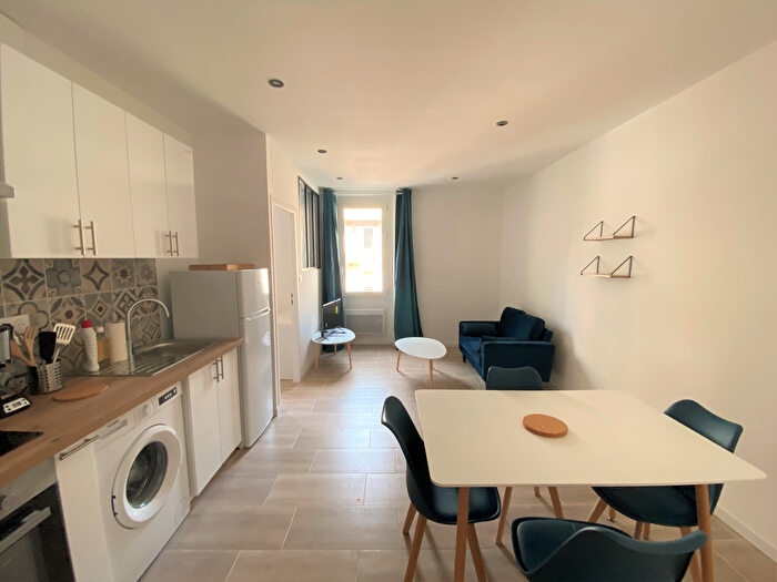 Appartement à vendre - Marseille e , Le Camas - 2 pièces - 1 chambre