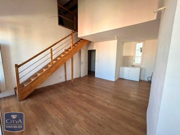 Appartement 3 pièces à Marseille 2ème, Grands Carmes, à louer