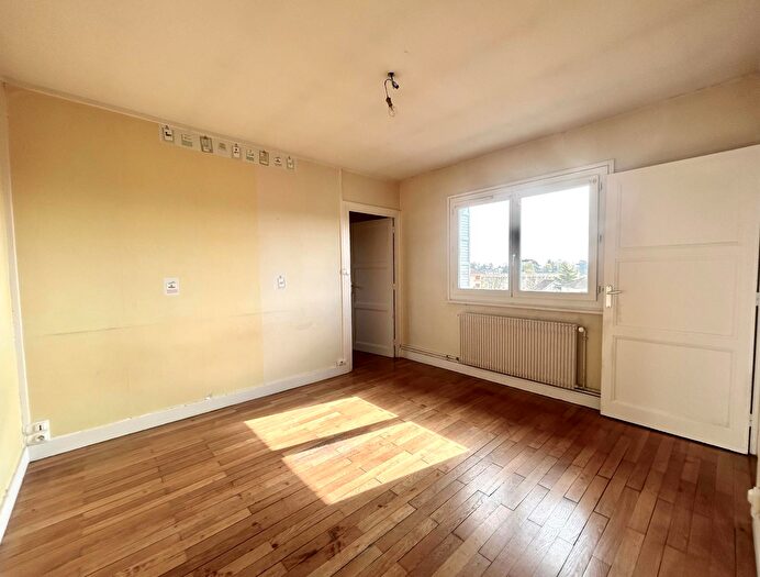 Appartement à louer - Charnay-lès-Mâcon - 2 pièces - 1 chambre