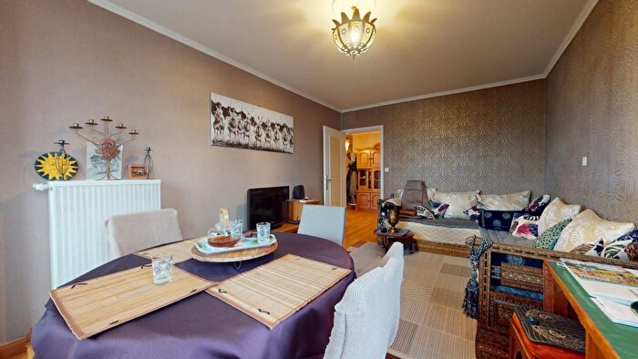 Appartement à vendre - Tours, Lac - 4 pièces - 3 chambres