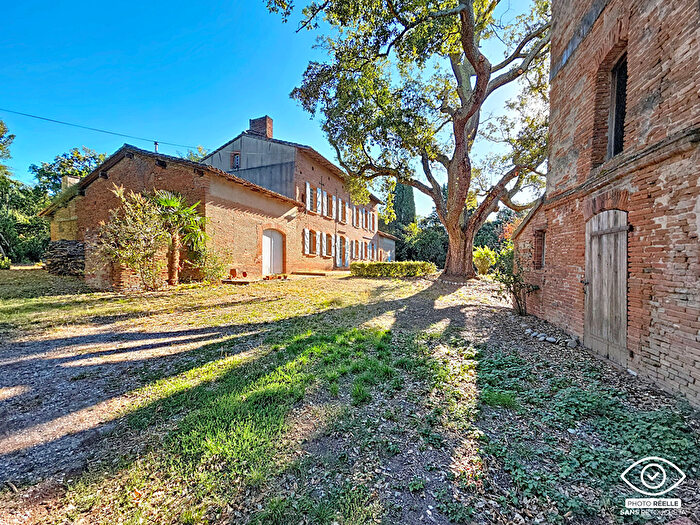 Maison 8 pièces à Aureville, à vendre