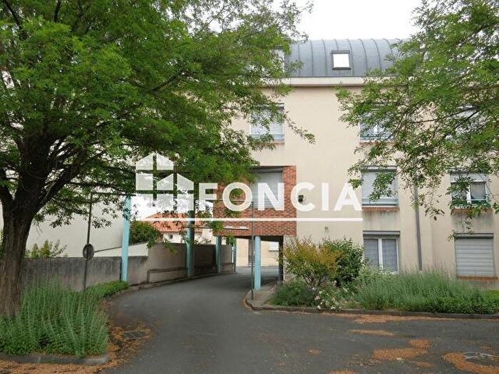 Appartement à louer - Trois Cités, Poitiers - 1 pièce