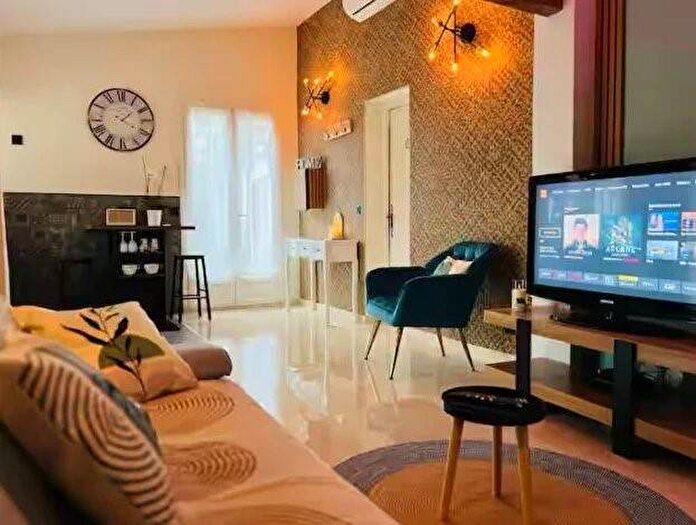 Maison à louer - Nice - 2 pièces - 1 chambre