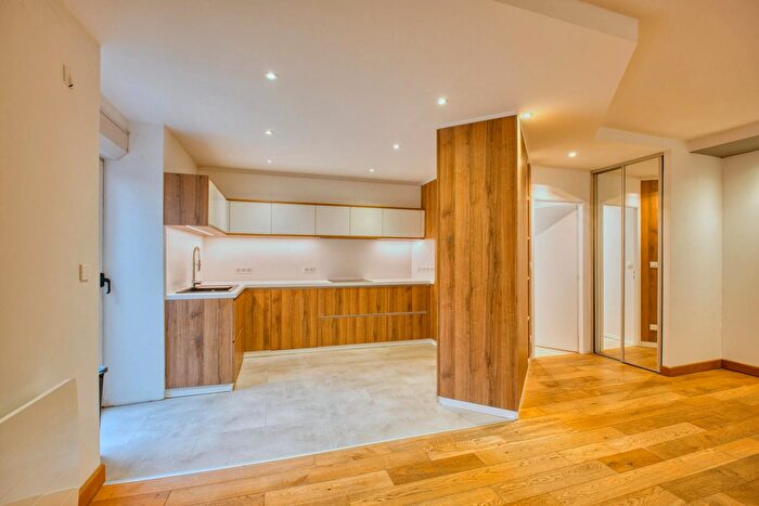 Appartement 7 pièces à Nancy, Ville vieille, Léopold, à vendre