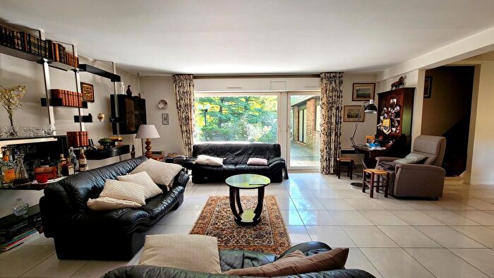 Maison à vendre - Donnery - 6 pièces - 5 chambres