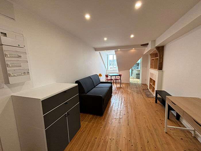 Appartement à vendre - Quartiers Centre, Centre-ville - 1 pièce