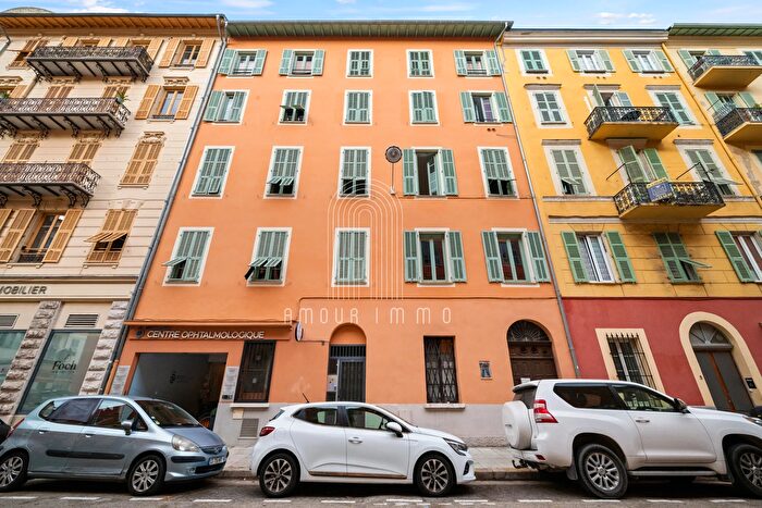 Appartement 2 pièces à vendre à Nice, Le Port