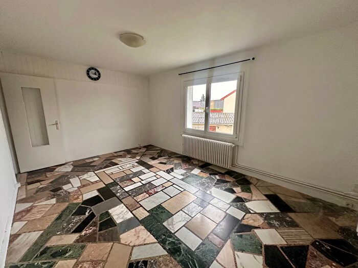 Appartement à louer - Gretz-Armainvilliers - 3 pièces - 2 chambres