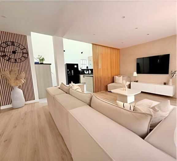 Maison à vendre - Argenteuil, Centre-ville - 5 pièces - 3 chambres