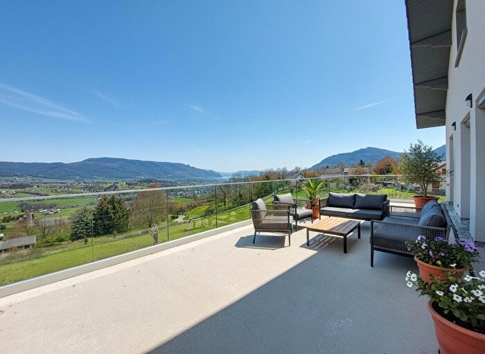 Maison à vendre - Montagnole - 7 pièces - 5 chambres