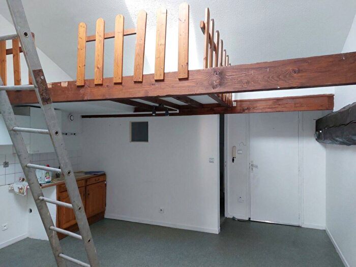 Appartement à louer - Dagneux - 2 pièces - 1 chambre