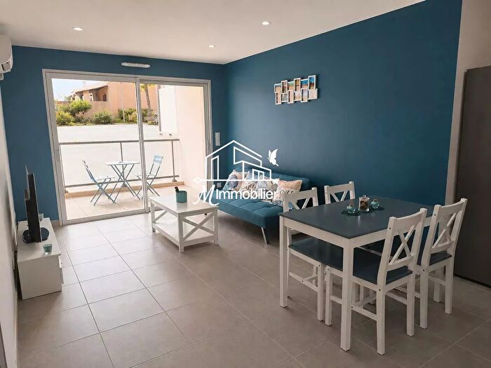 Appartement 2 pièces à Fleury, Saint-Pierre, Les Cabanes, à louer