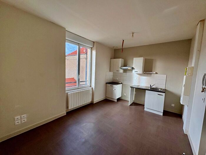 Appartement à louer - Riorges - 1 pièce - 1 chambre