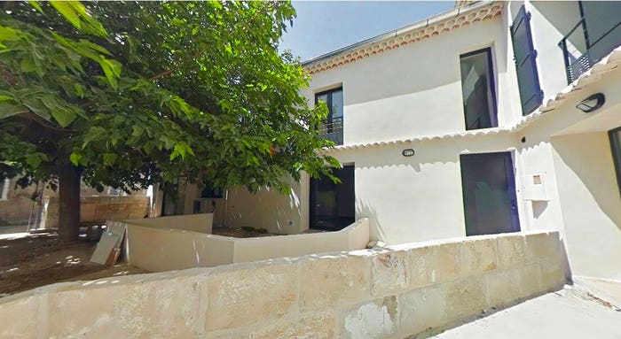 Appartement 5 pièces à louer à Maillane
