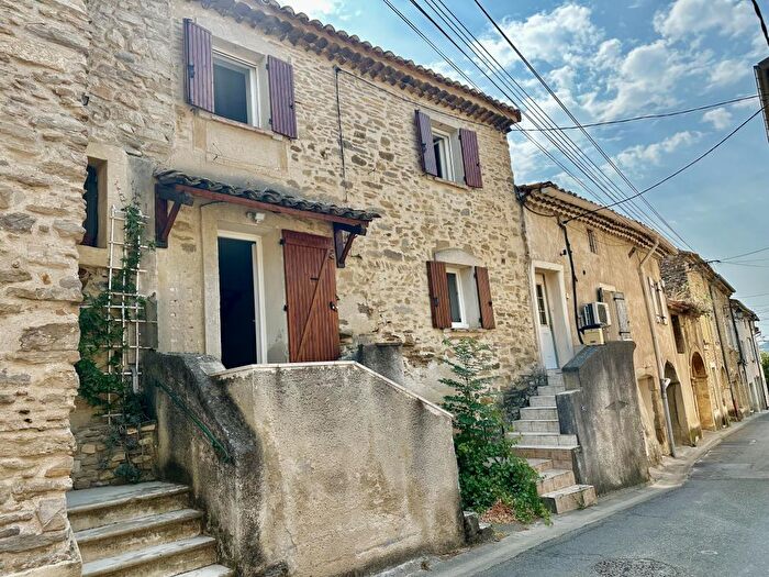 Maison 3 pièces à Laudun-l'Ardoise, à vendre