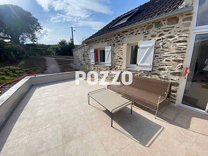 Maison à louer - Quettehou - 3 pièces - 2 chambres