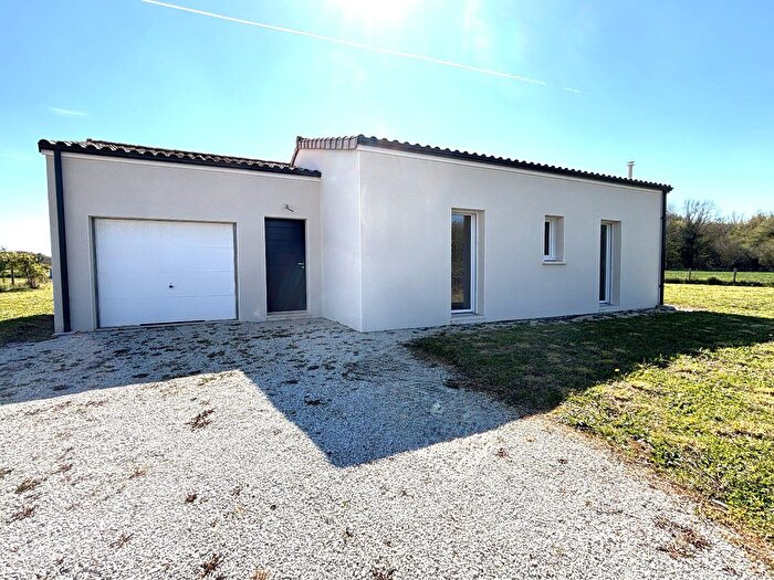 Maison 5 pièces à vendre à Voulême
