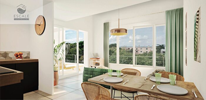 Appartement à vendre - Sète, Château Vert - 4 pièces - 3 chambres