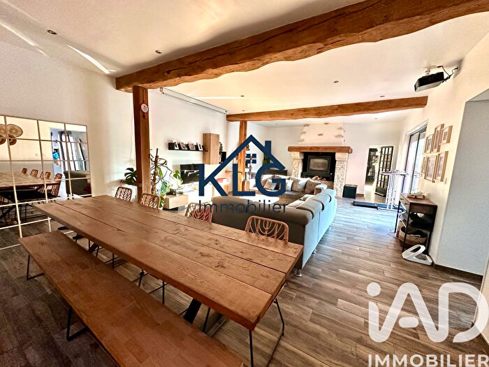 Maison à vendre - Jouy - 7 pièces - 5 chambres