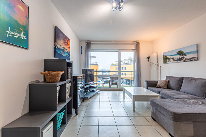 Appartement à vendre - Pringy - 3 pièces - 2 chambres