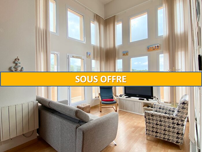 Appartement à vendre - Dives-sur-Mer - 5 pièces - 3 chambres