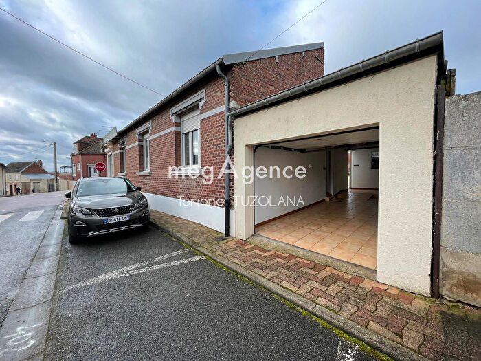 Maison à vendre - Bray-sur-Somme - 8 pièces - 2 chambres