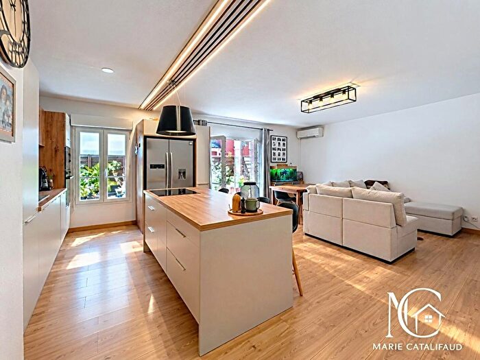 Roquebrune-sur-Argens, La Bouverie - Appartement 3 pièces à vendre