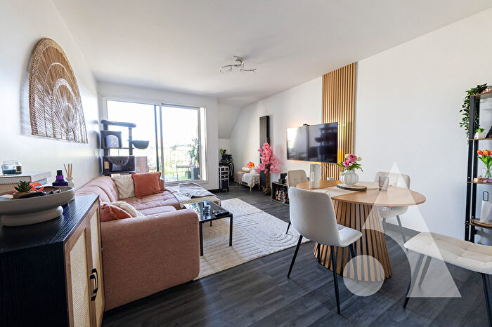 Appartement 3 pièces à vendre à Corbeil-Essonnes, Pressoir, Prompt