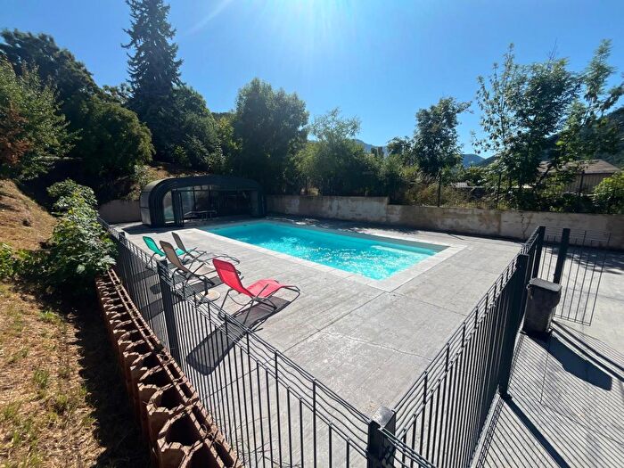 Appartement à vendre - Seyne - 3 pièces - 2 chambres