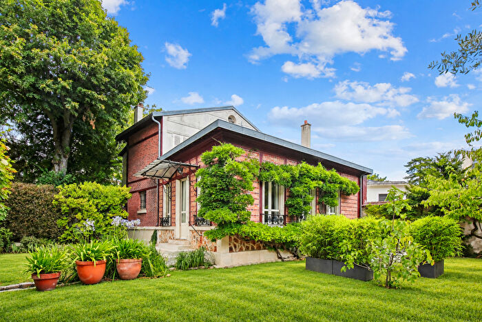 Maison 7 pièces à vendre à Chatou, Sud