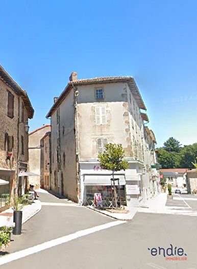 Maison à vendre - Rochechouart - 7 pièces