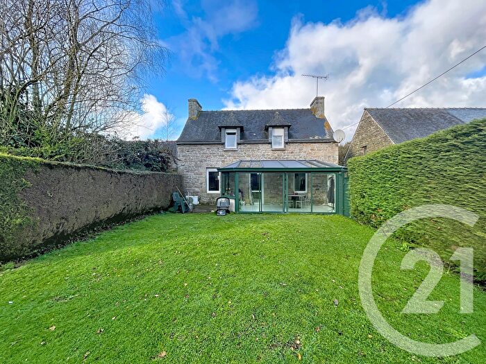 Maison à vendre - Plouaret - 4 pièces - 3 chambres