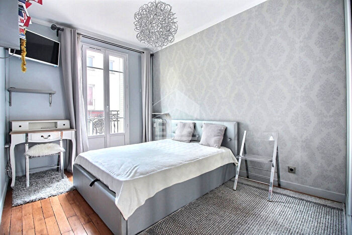 Appartement à vendre - Clichy, Berges de Seine, Beaujon - 2 pièces - 1 chambre