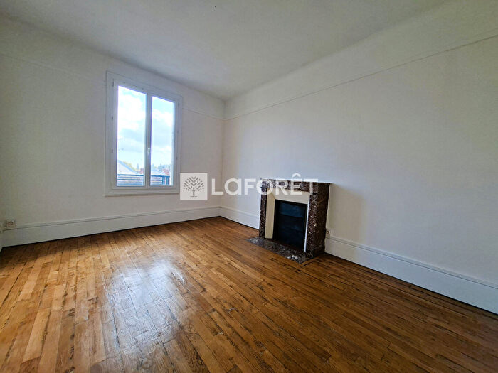 Appartement à vendre - Fontainebleau, France, Joffre - 3 pièces - 2 chambres