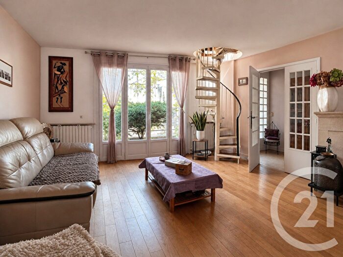 Maison 5 pièces à Saint-Maur-des-Fossés, Parc de Saint-Maur, à vendre