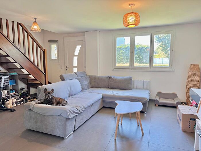 Maison à vendre - Ozoir-la-Ferrière, Vieux village, Armainvilliers, Notre Dame - 4 pièces - 3 chambres