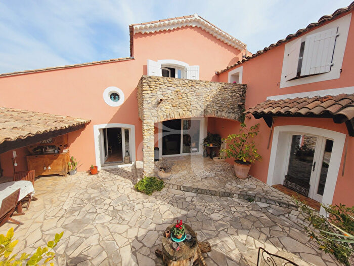 Maison à vendre - Le Teil - 6 pièces - 4 chambres