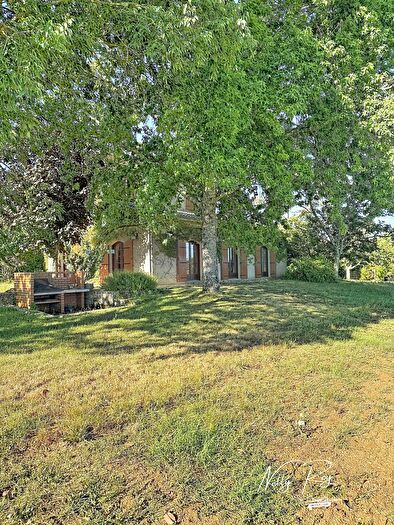 Saint-Laurent-Médoc : Maison 8 pièces à vendre