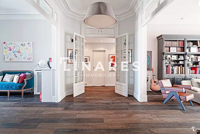 Appartement à vendre - Marseille e , Perier - 6 pièces - 5 chambres