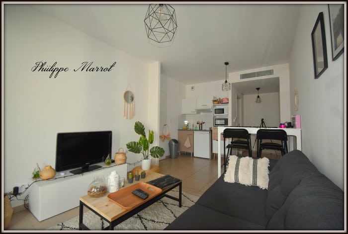 Nîmes, Carmes - Appartement 2 pièces à louer