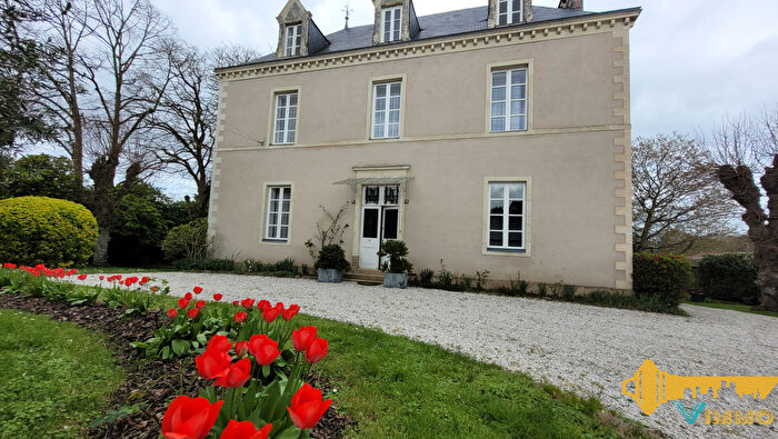 Maison à vendre - Haute-Goulaine - 12 pièces - 8 chambres