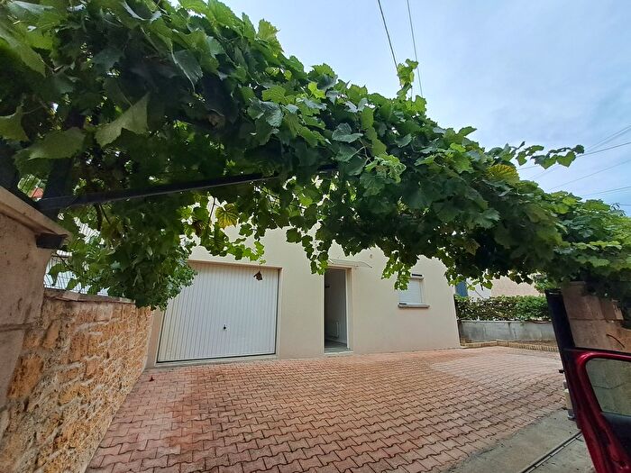 Maison 4 pièces à louer à Cour-et-Buis