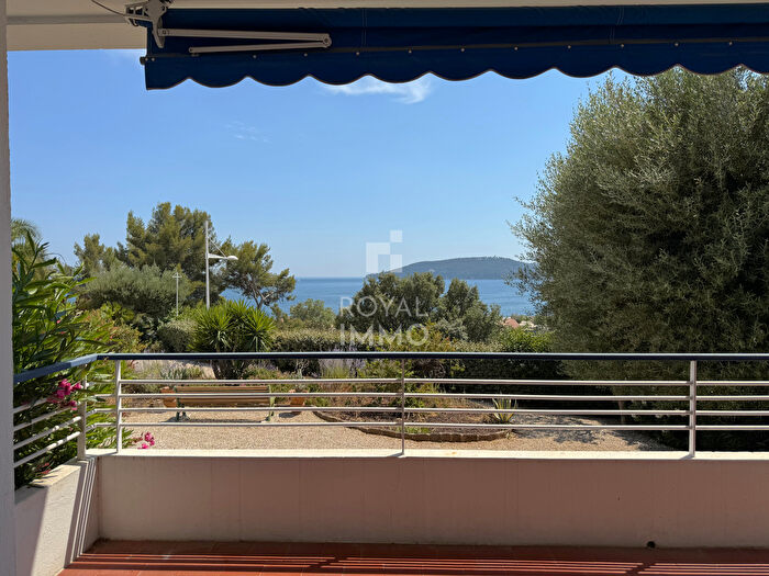 Appartement 4 pièces à vendre à Toulon, Le Mourillon, La Mitre, Fort Lamalgue